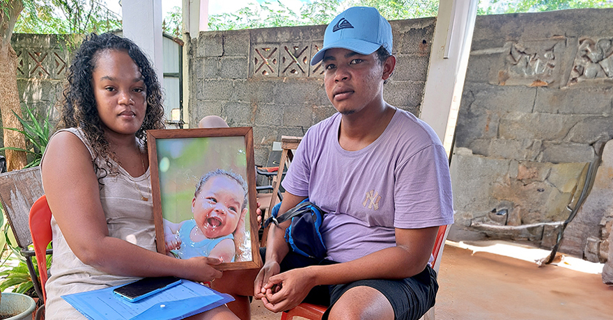 Un jeune couple crie à la négligence médicale après le décès de son ...
